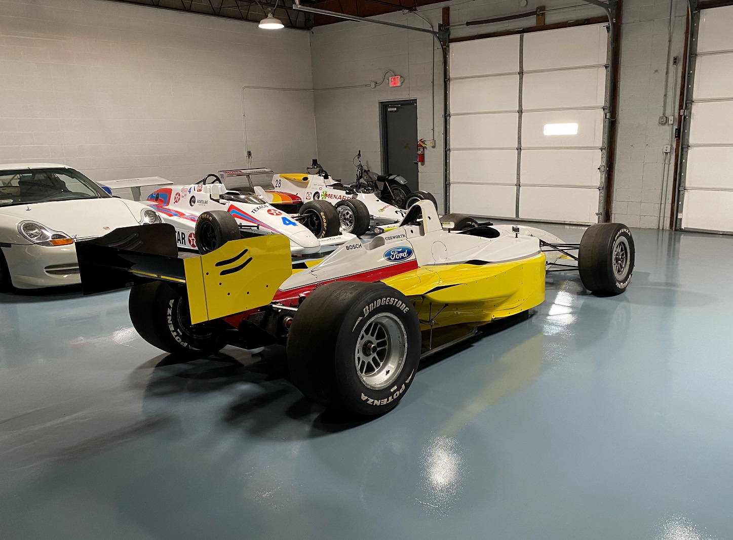 2003 Lola Champ Car HU04