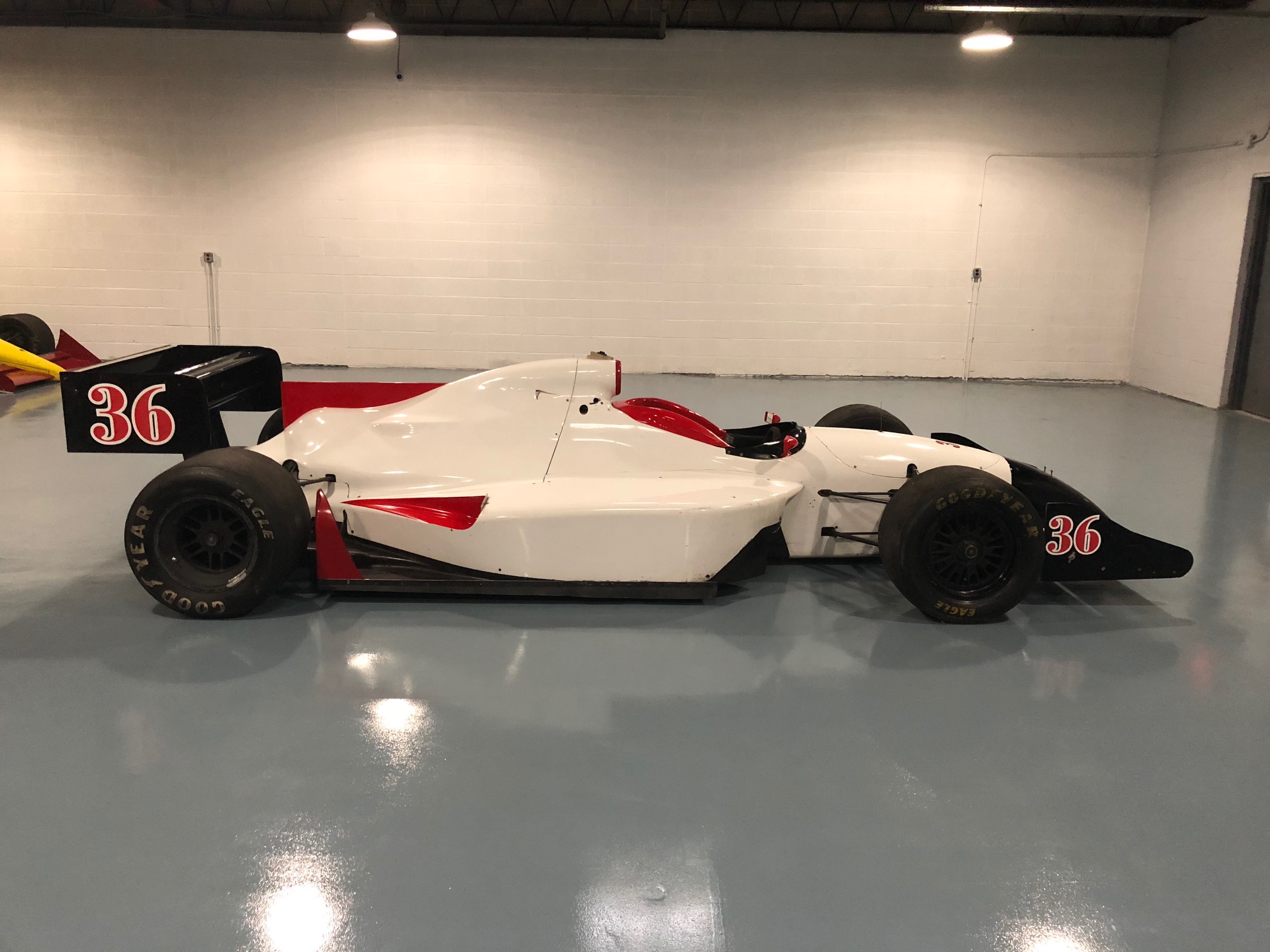 1997 Dallara IRL 009